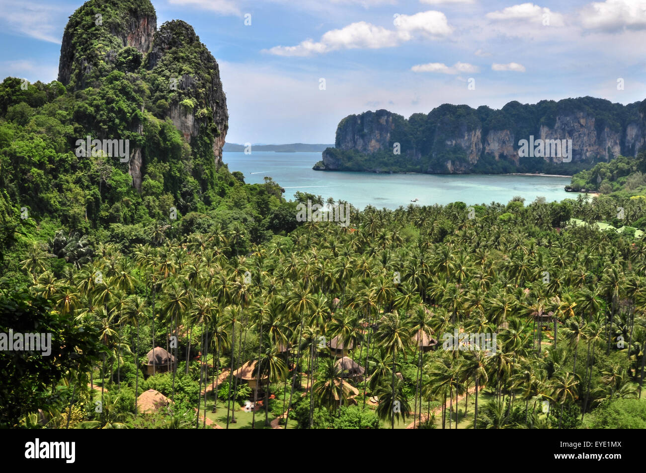 Summer scenery perfect bay beach hi-res stock photography and images ...