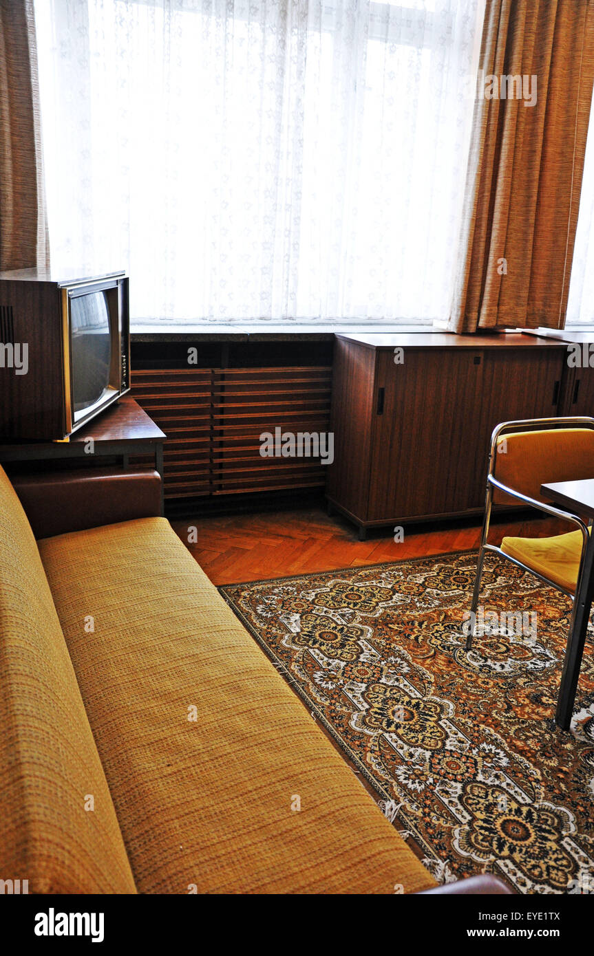 70s office interior hi-res stock photography and images - Alamy