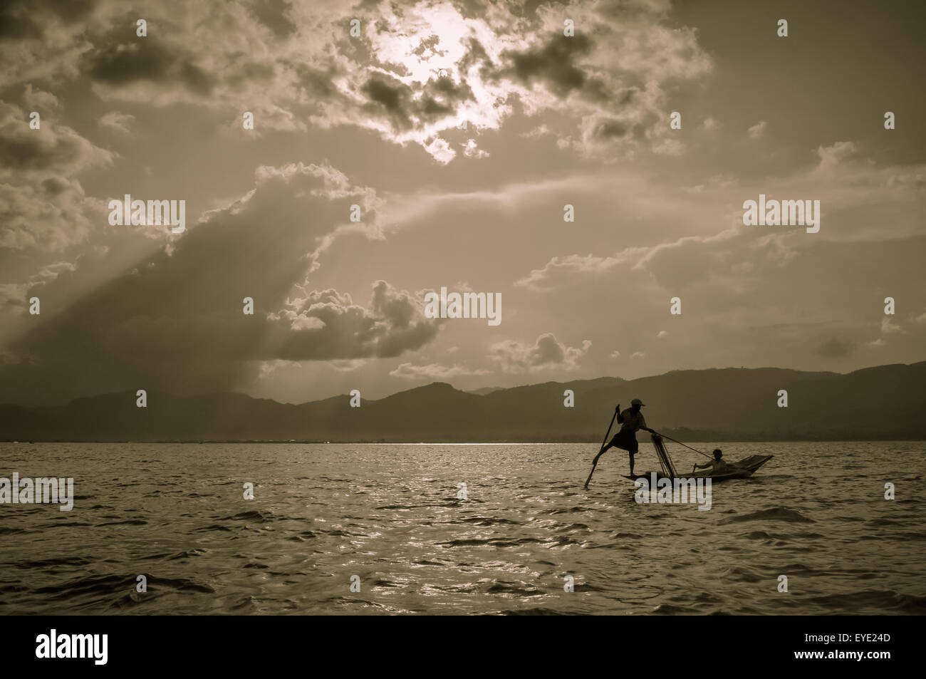 Asia myanmar shan state mountain hi-res stock photography and images ...