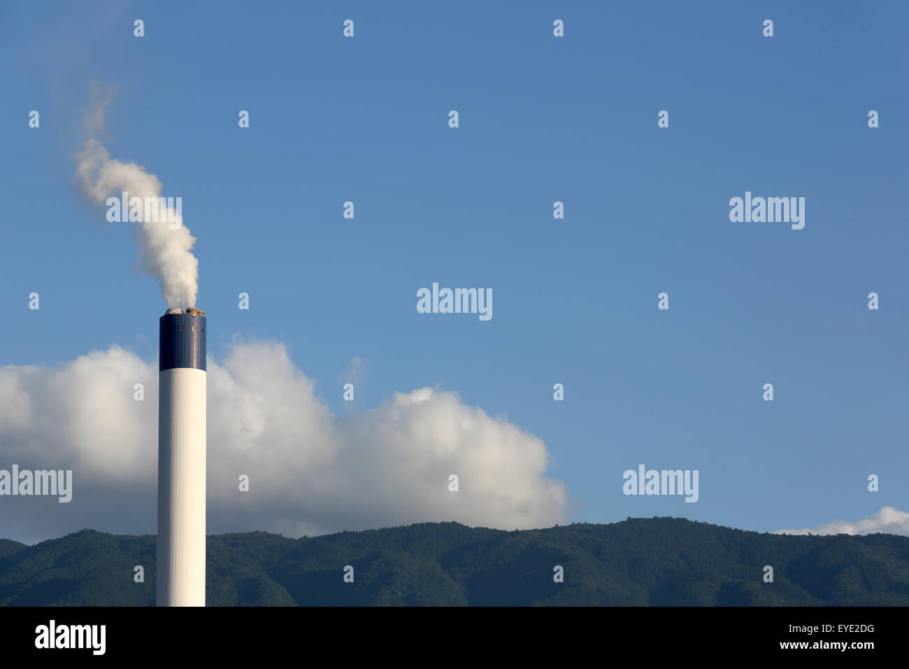 Tall smoke stack chimney hi-res stock photography and images - Alamy