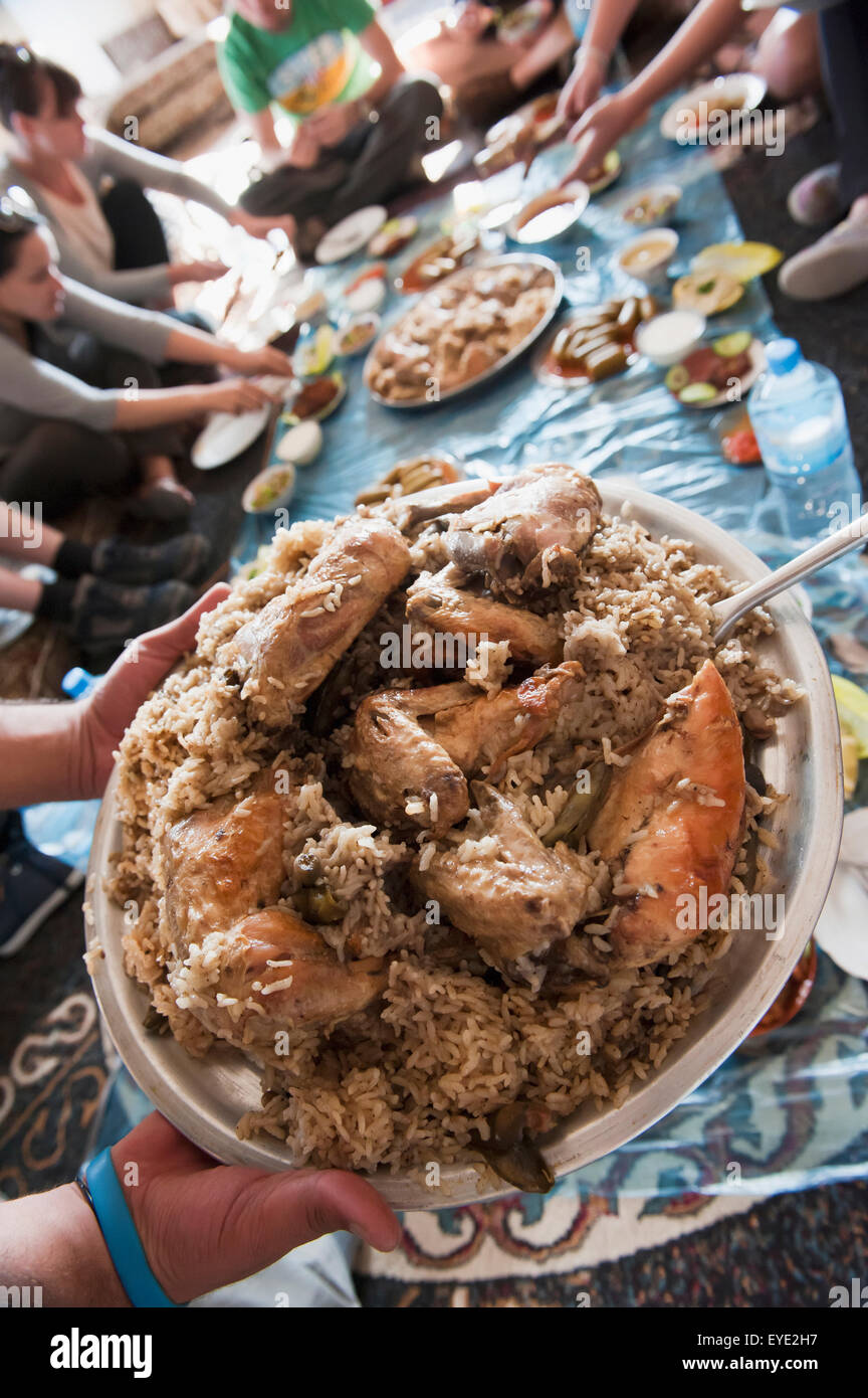 Al Ayoun Trail,Broths,Chicken,Close-Up View Stock Photo - Alamy