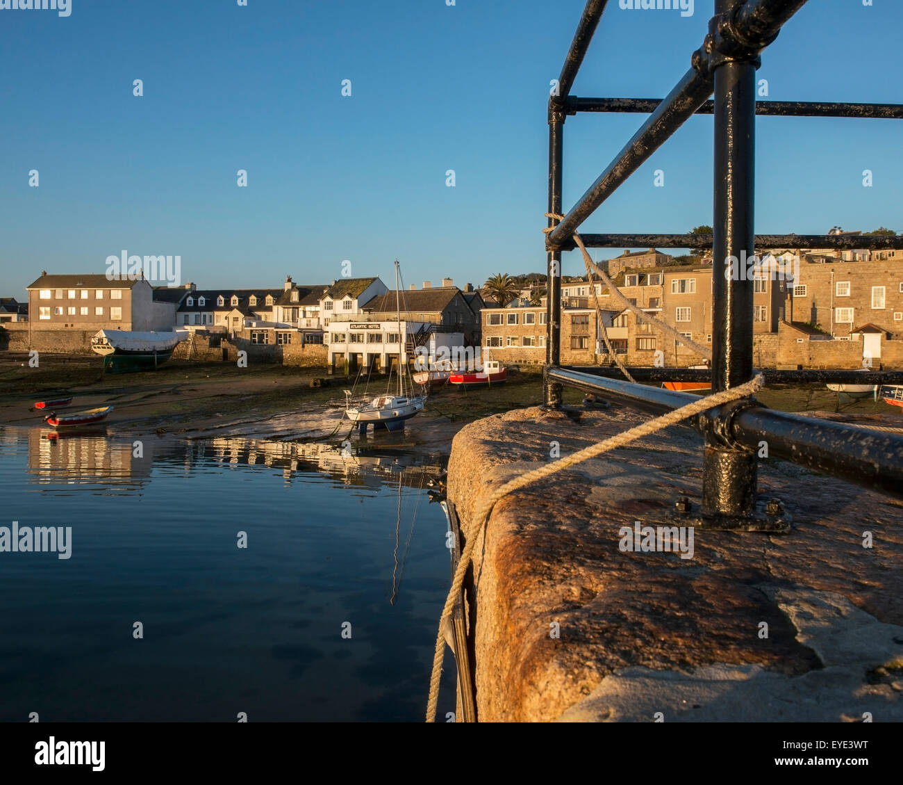 Hugh town st marys old town hi-res stock photography and images - Alamy