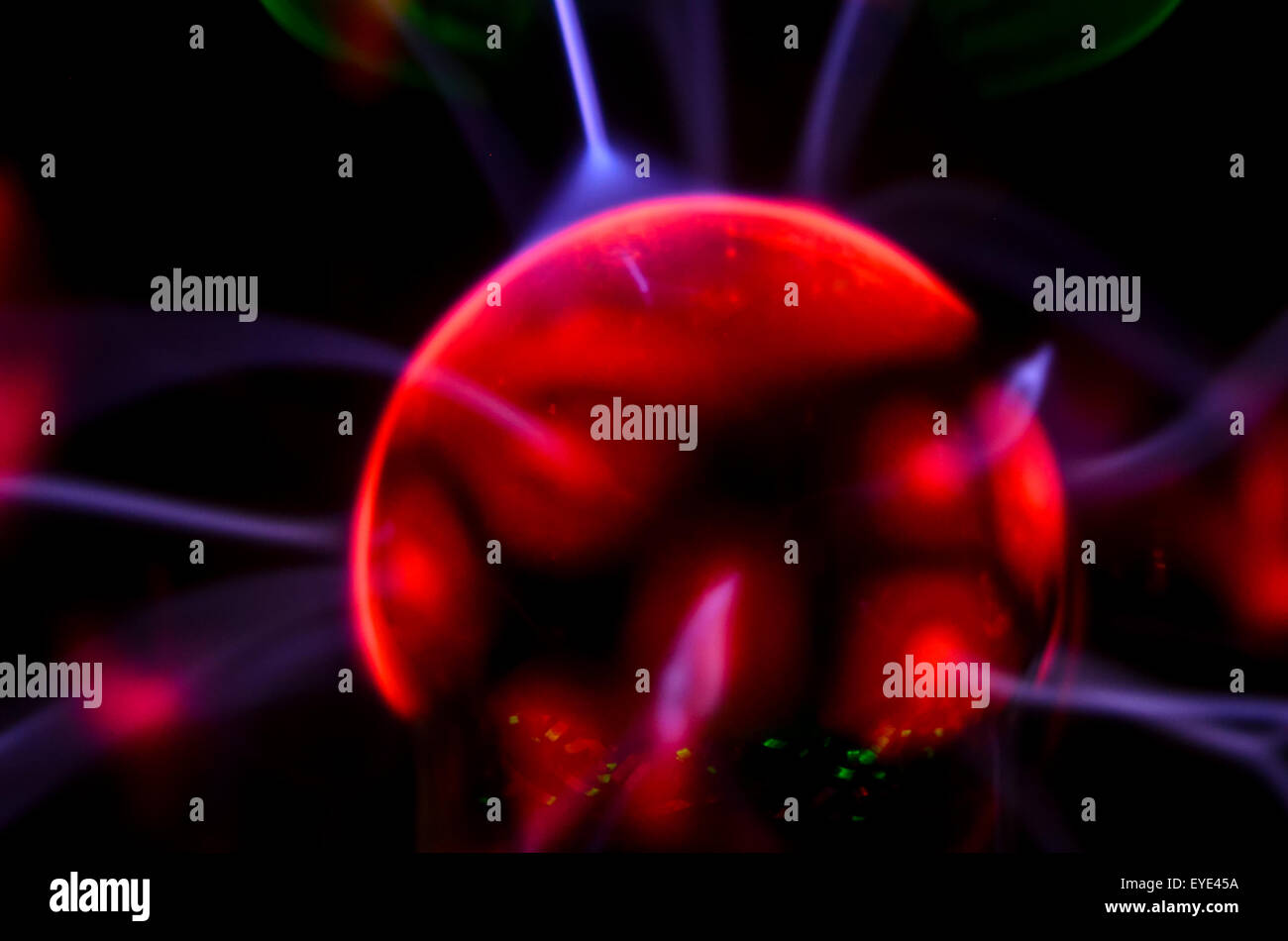 Tesla coil arc discharge hi-res stock photography and images - Alamy