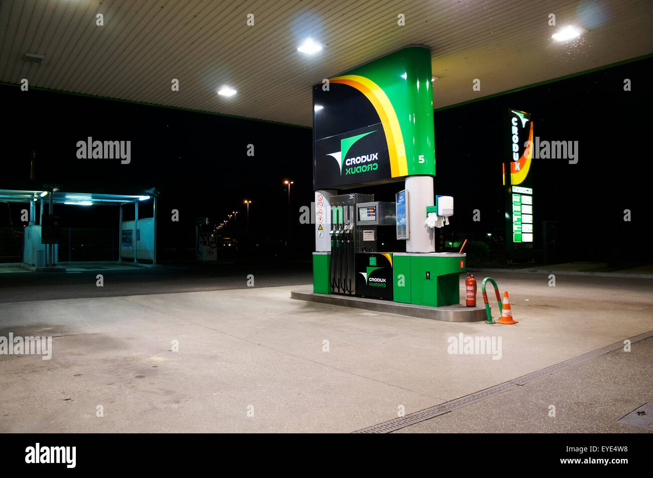 petrol station CRODUX, logo Stock Photo - Alamy