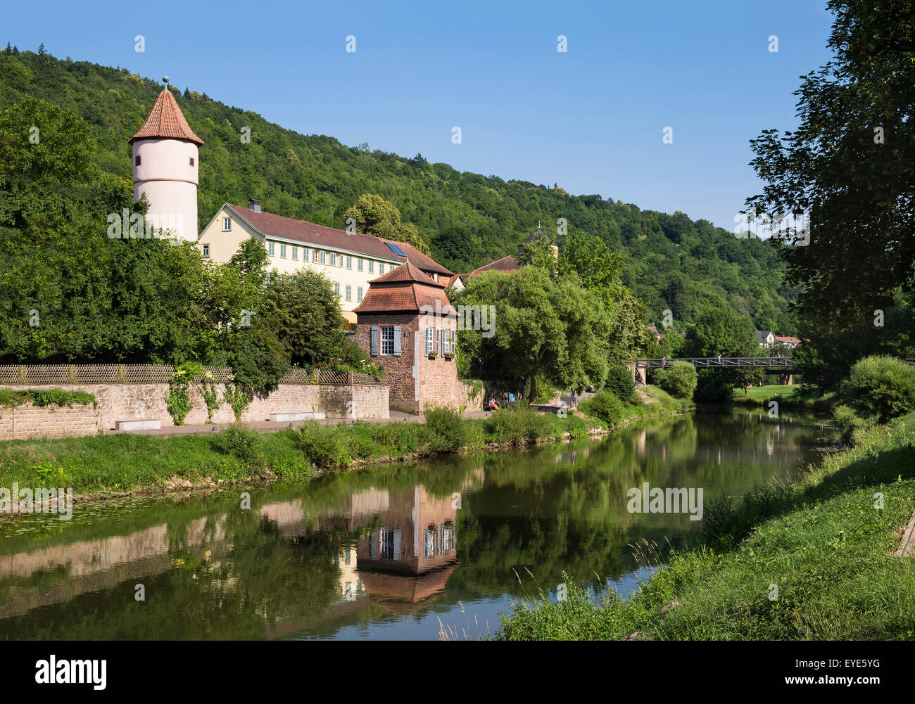 Roter Turm tower next to Faultor gate, river Tauber, Wertheim ...
