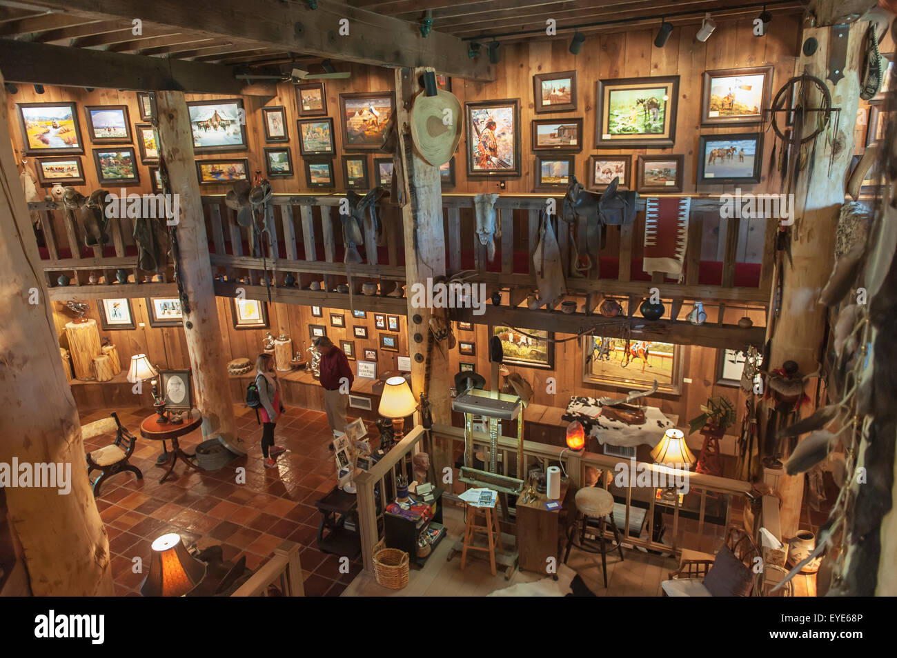 Studio west gallery hi-res stock photography and images - Alamy