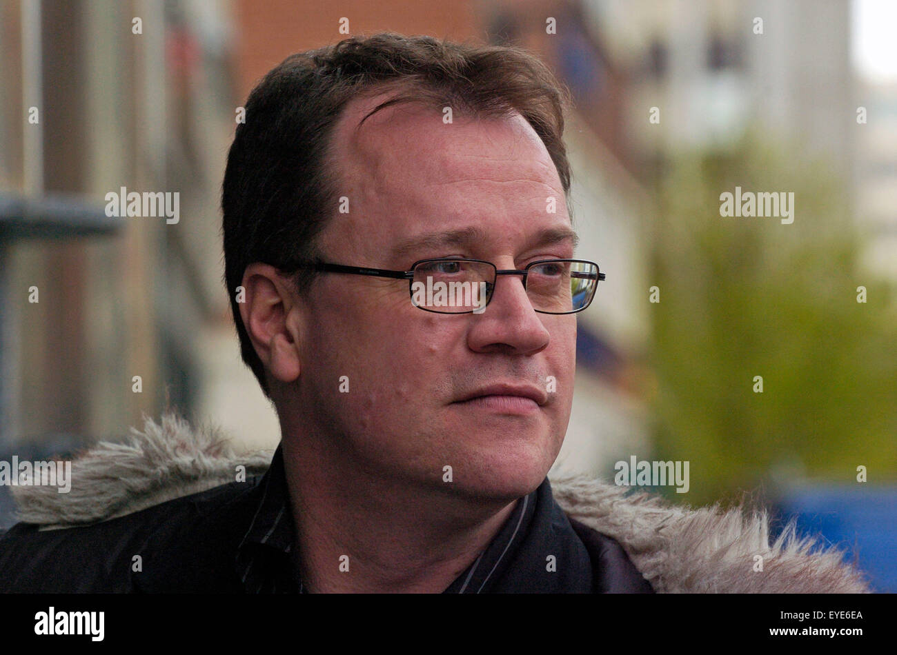 Dr who writer hi-res stock photography and images - Alamy