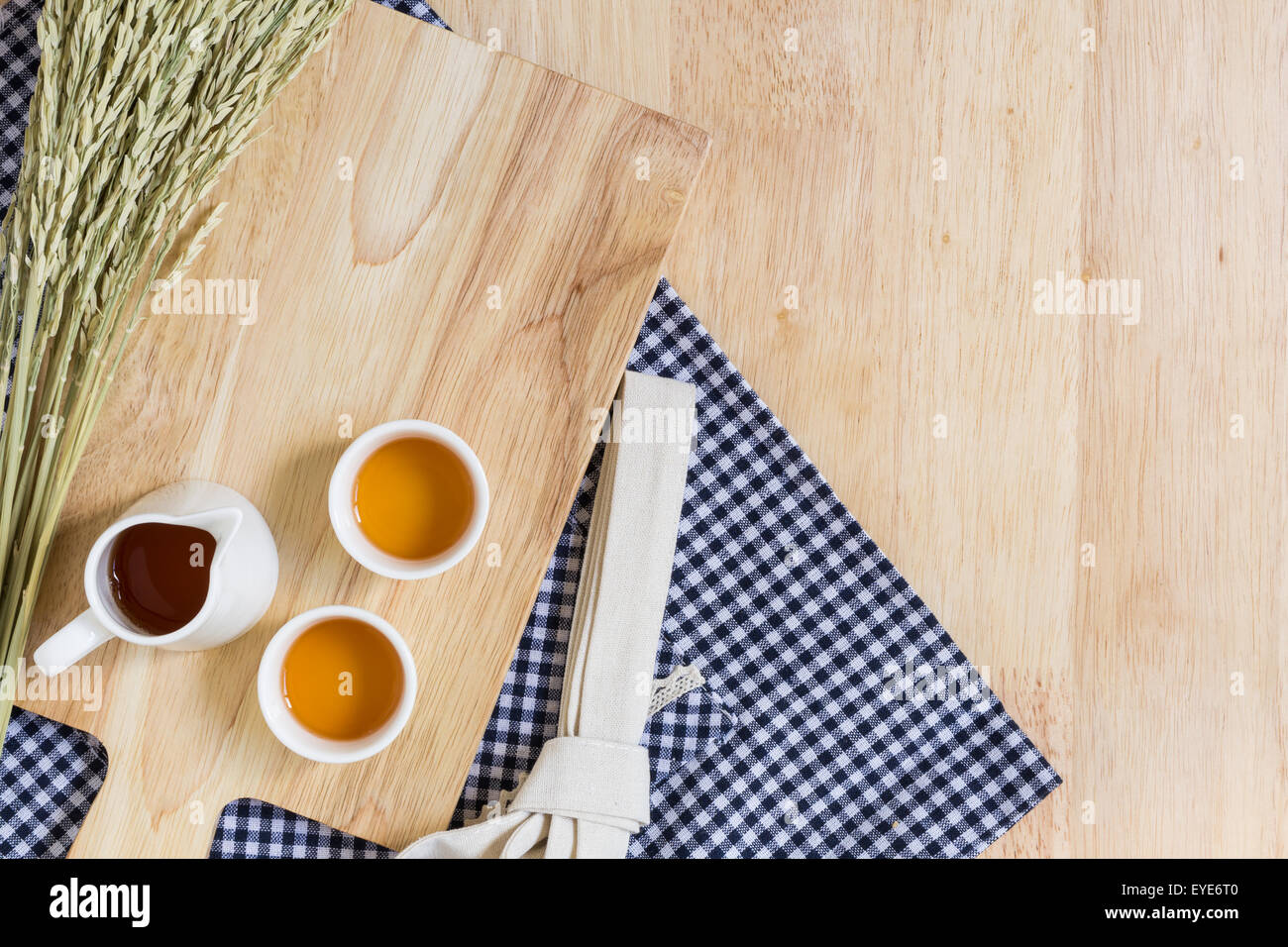 Wood Texture Background Decorated by Cutting Plate and Cups of Tea ...