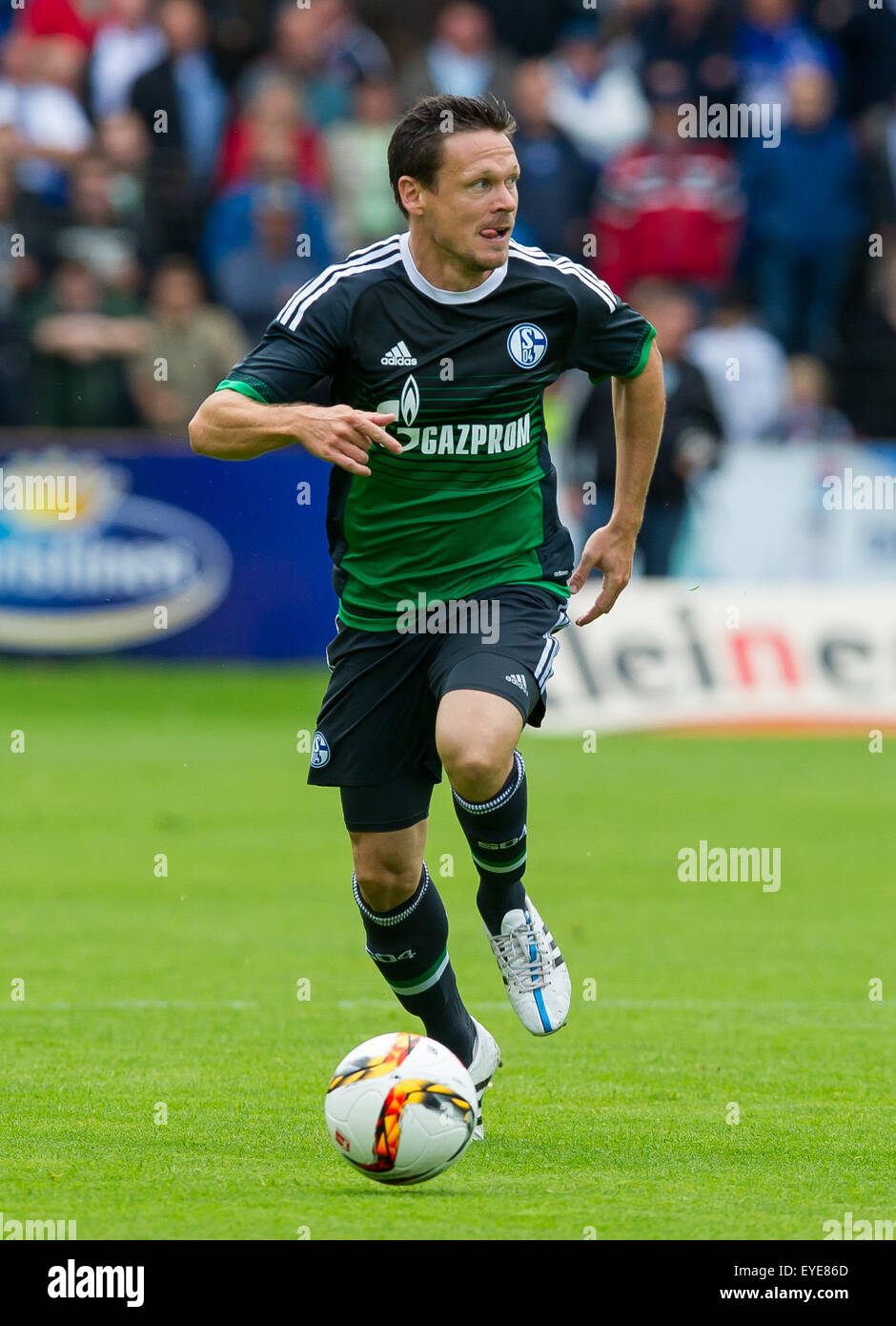 Schalkes sascha riether hi-res stock photography and images - Alamy