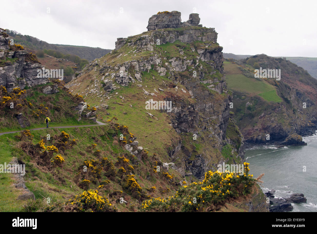 England coast path person hi-res stock photography and images - Alamy