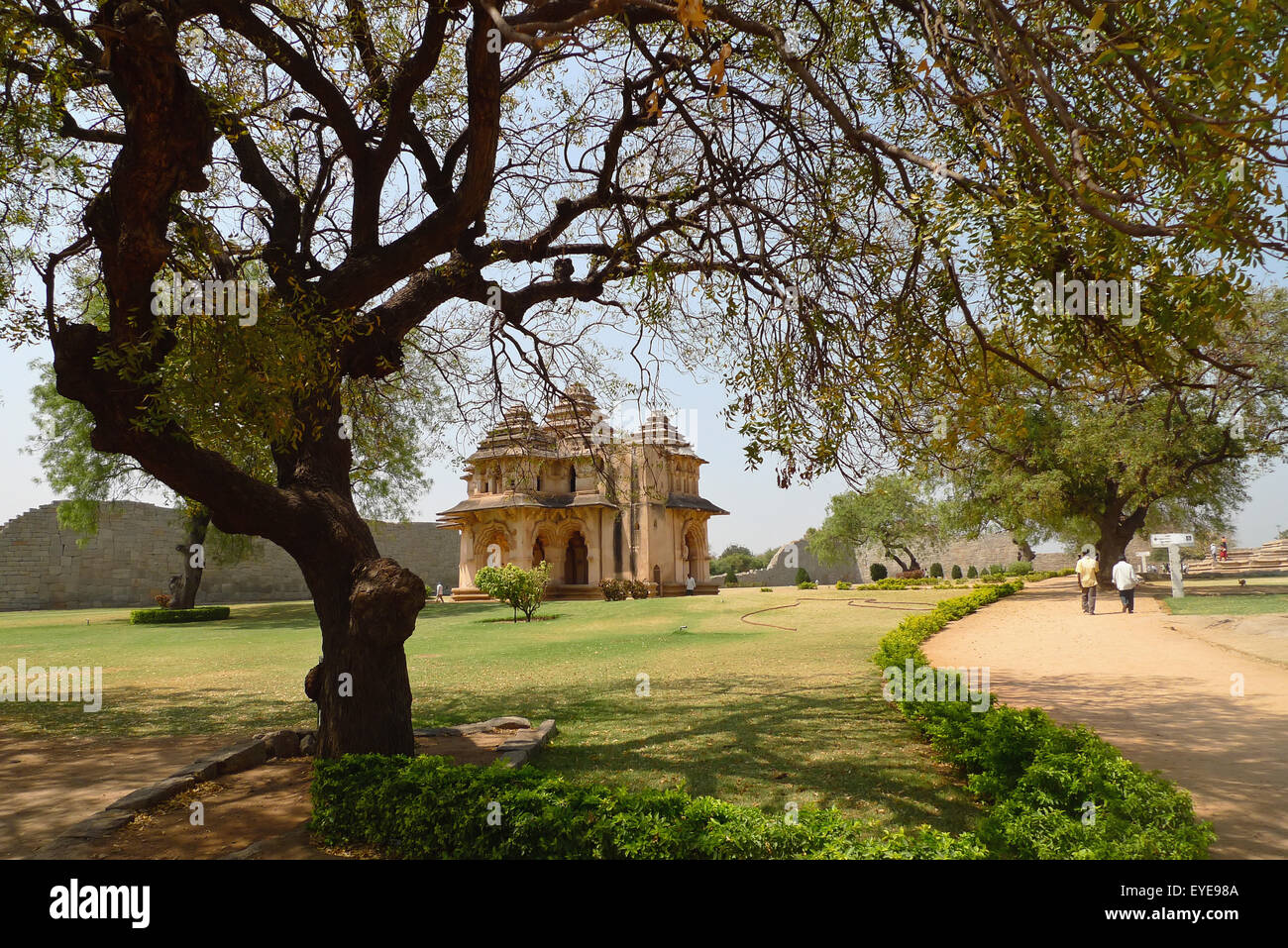 The Lotus Mahal Was The Queen's Quarters In Hampi. Islamic Design ...