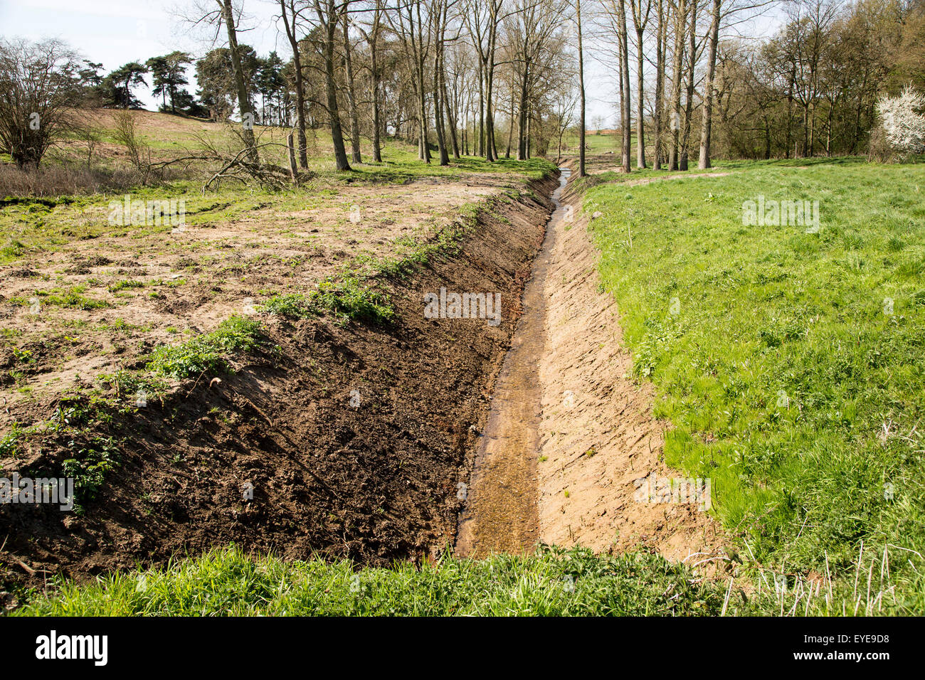 Land drain drainage hi-res stock photography and images - Alamy