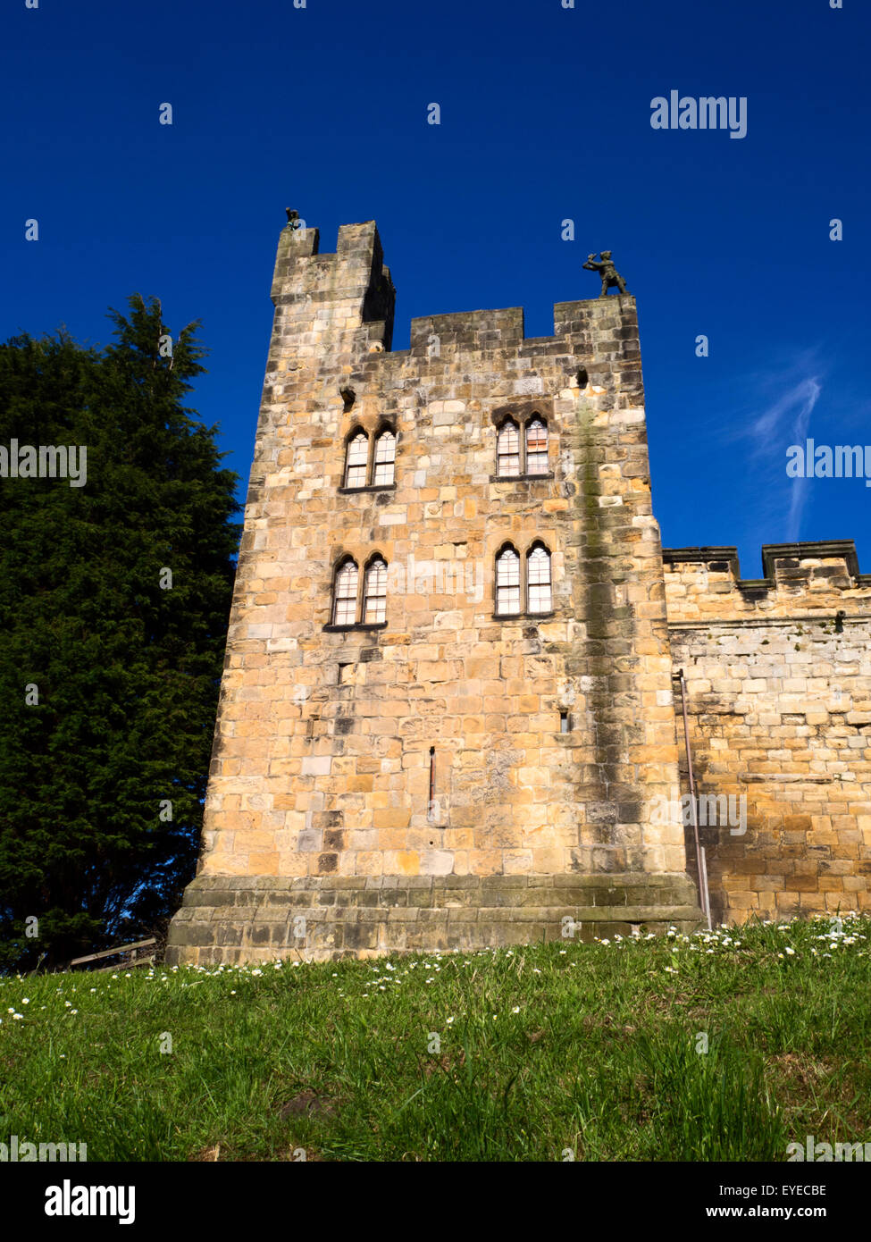 Corner tower hi-res stock photography and images - Alamy