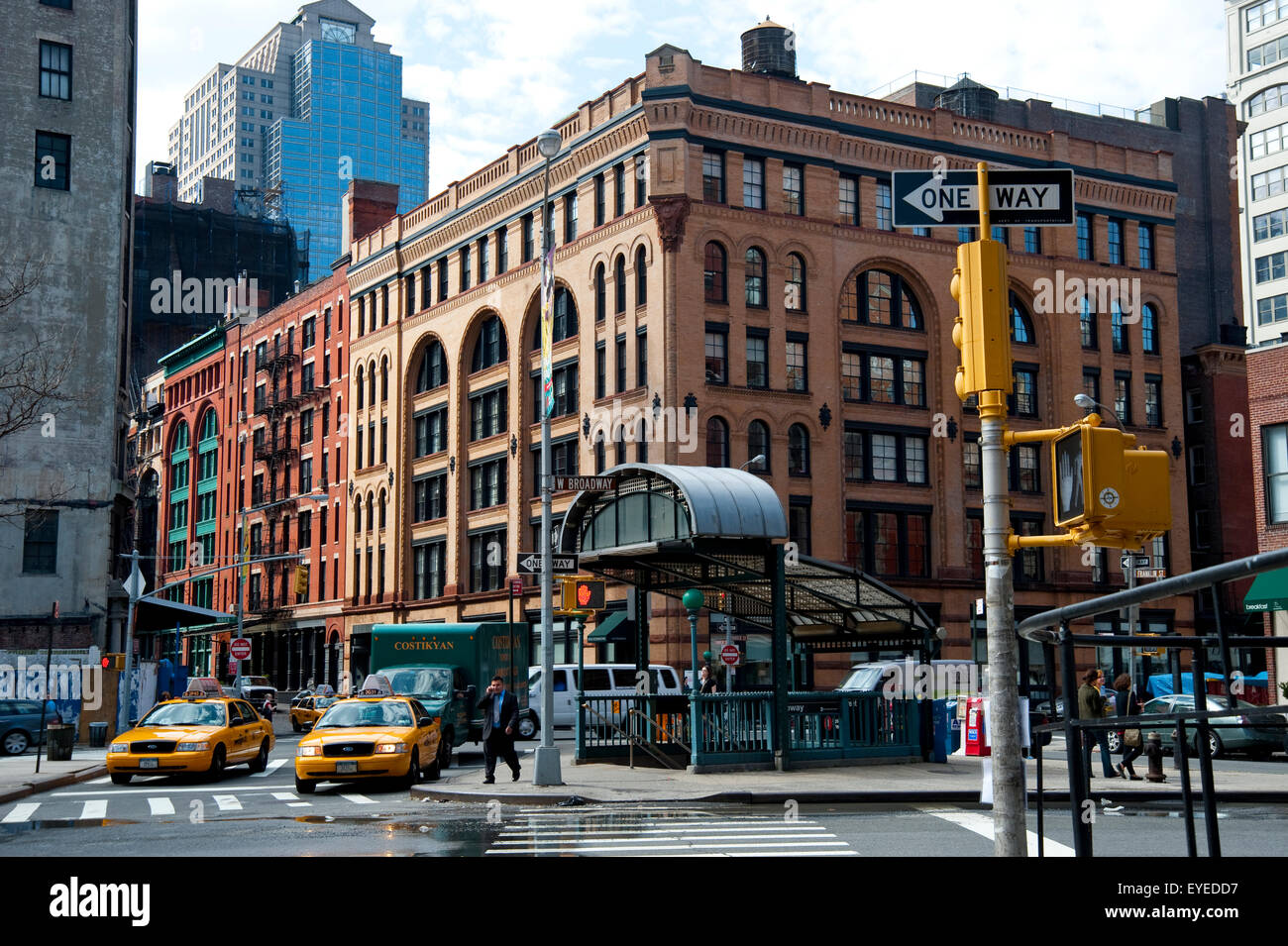 Subway block hi-res stock photography and images - Alamy