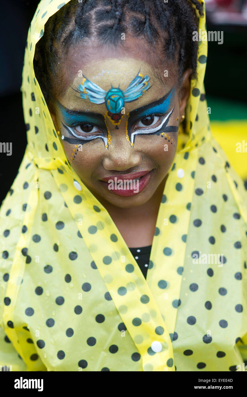 Dot face paint hi-res stock photography and images - Alamy