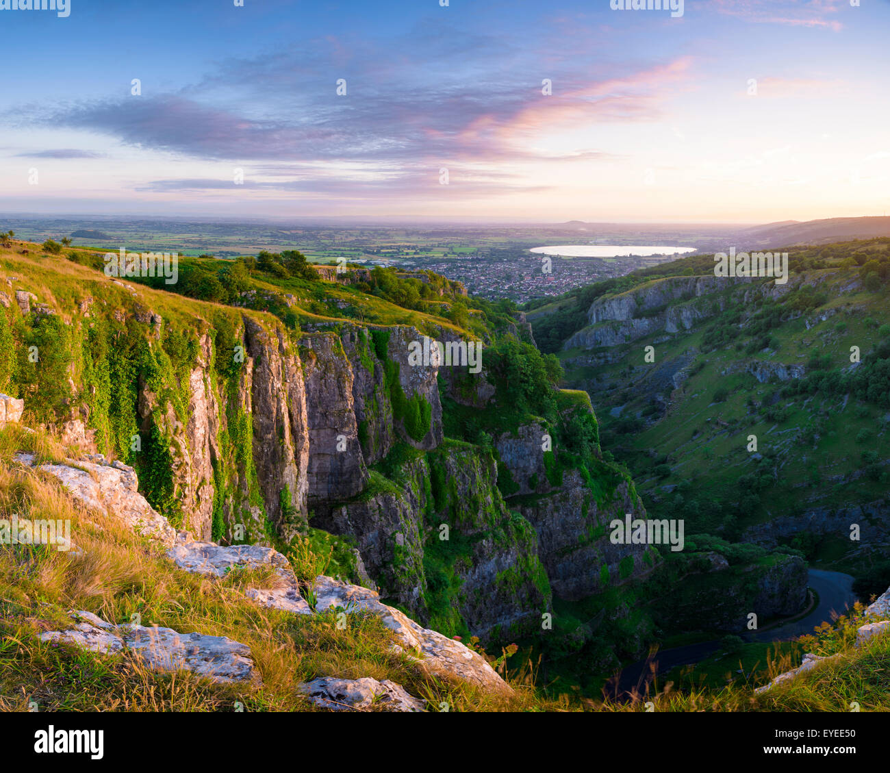 Cheddar reservoir hi-res stock photography and images - Alamy