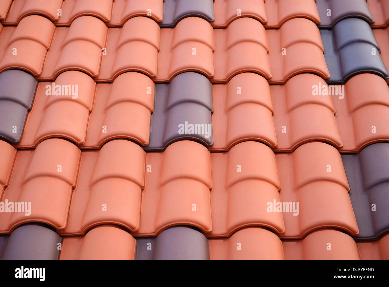 Tile roof pattern hi-res stock photography and images - Alamy