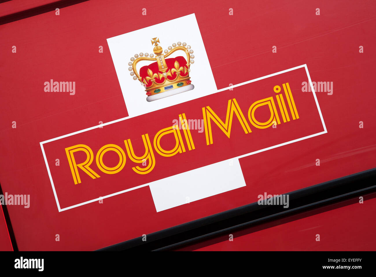 Red Royal Mail Sign and Logo Stock Photo - Alamy