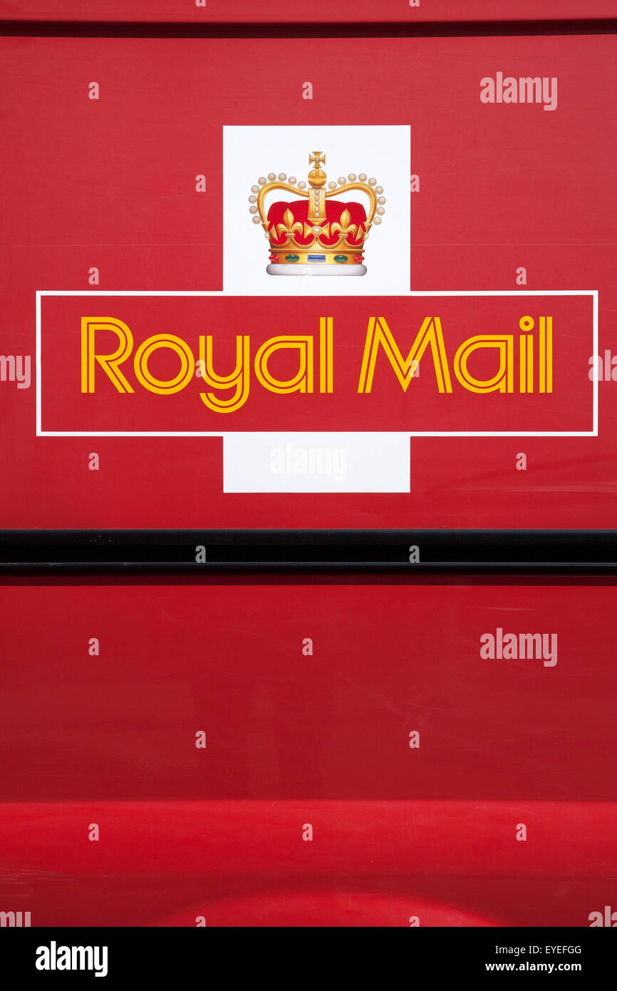Royal mail sign hi-res stock photography and images - Alamy