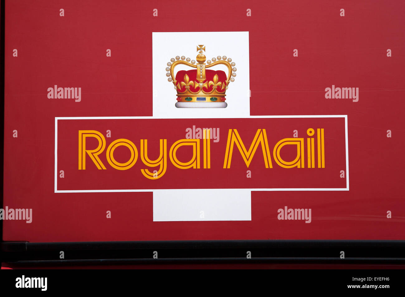 Red Royal Mail Sign and Logo Stock Photo - Alamy