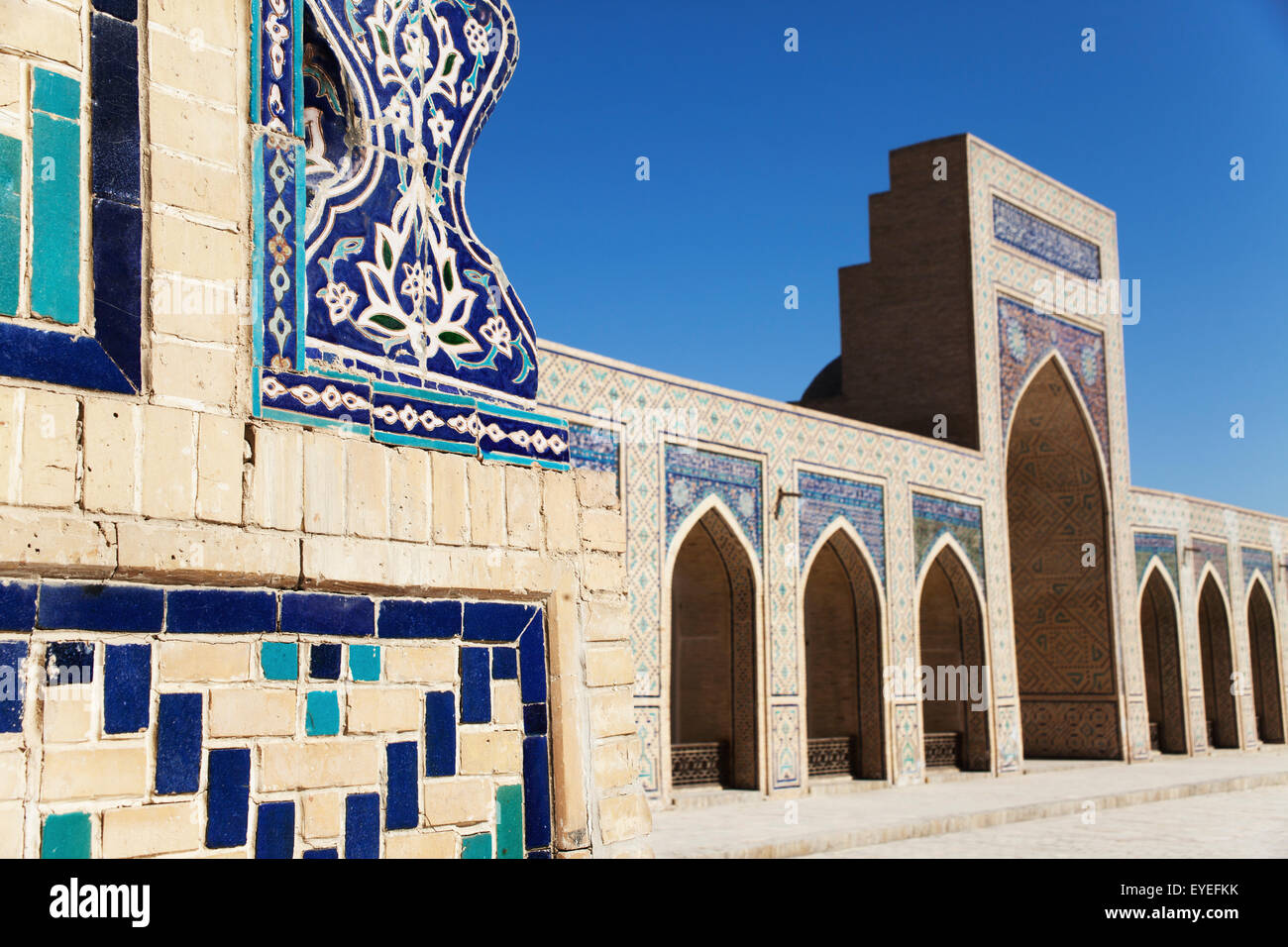 Decorated entrance to Kok Gumbaz and courtyard of Kalon mosque, Poi ...