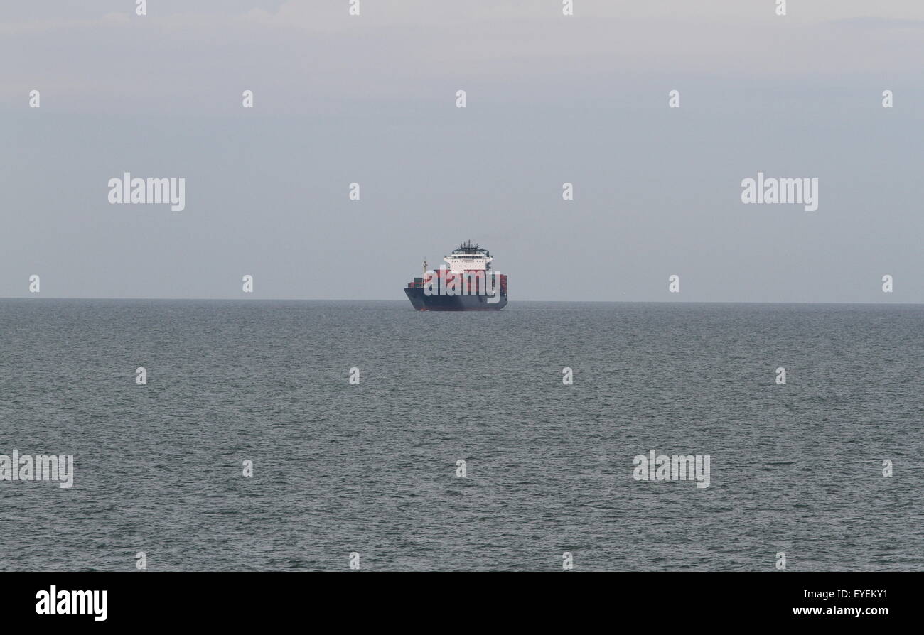 Container ship in English Channel July 2015 Stock Photo - Alamy