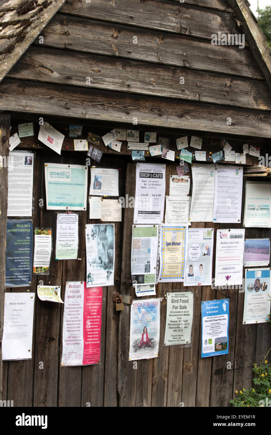 Village noticeboard hi-res stock photography and images - Alamy