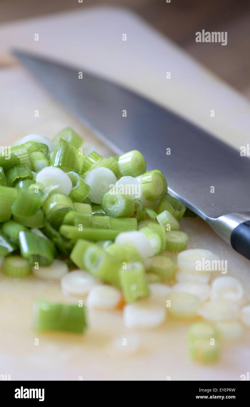 Diced Spring Onions Stock Photo - Alamy