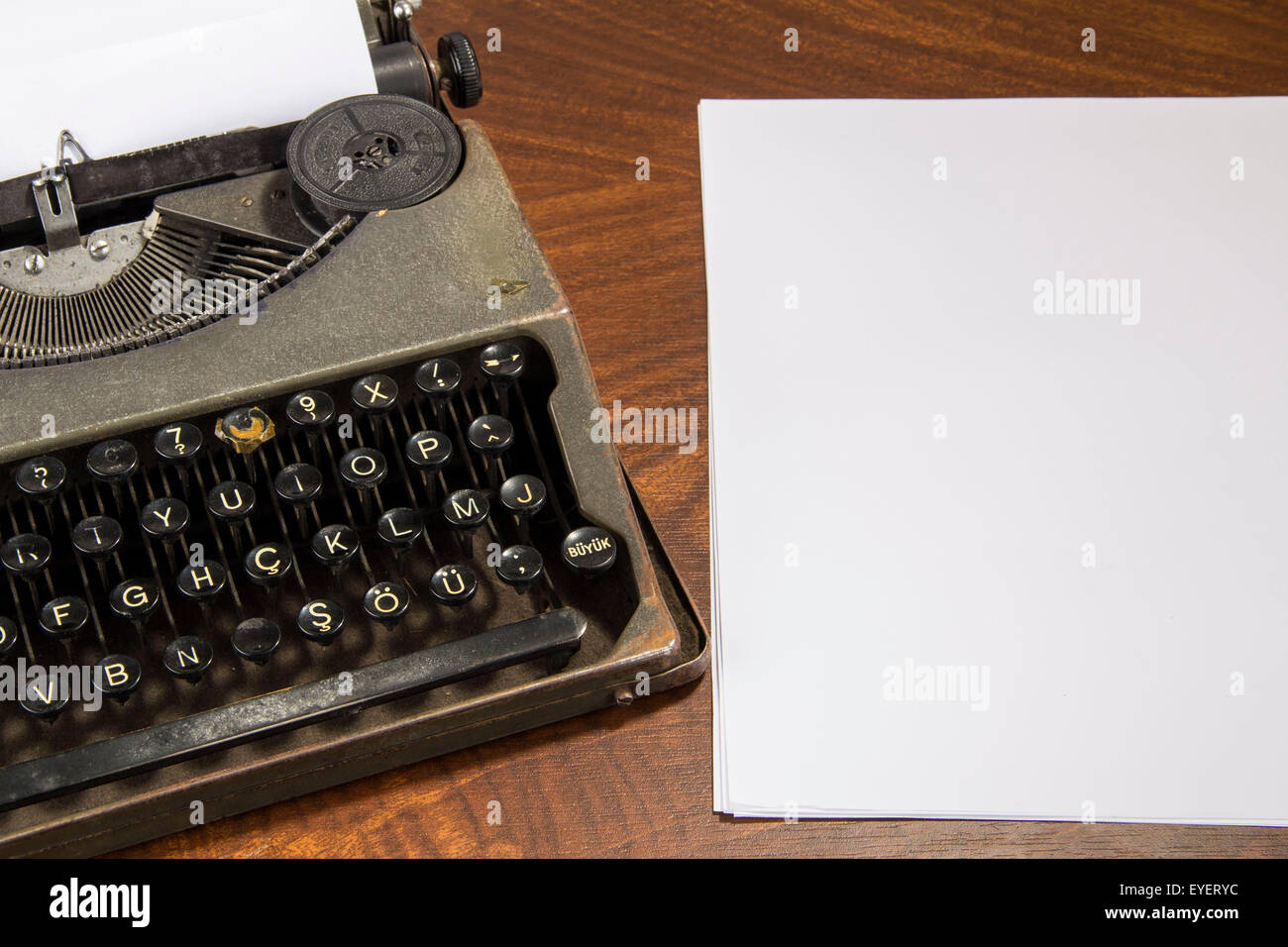 typewriter and paper Stock Photo - Alamy