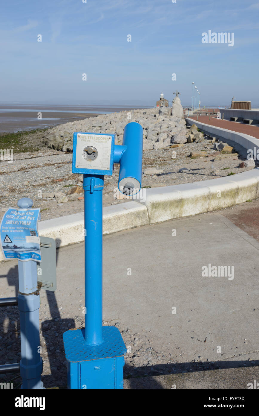 Telescope view hi-res stock photography and images - Alamy
