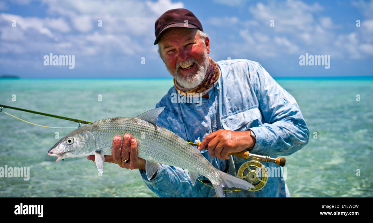 Bonefish ocean hi-res stock photography and images - Alamy