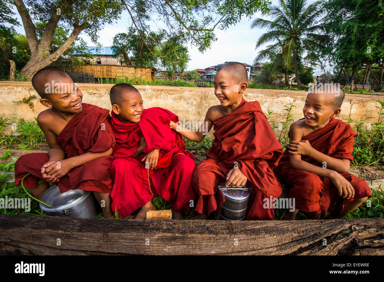 Laughing monk hi-res stock photography and images - Alamy