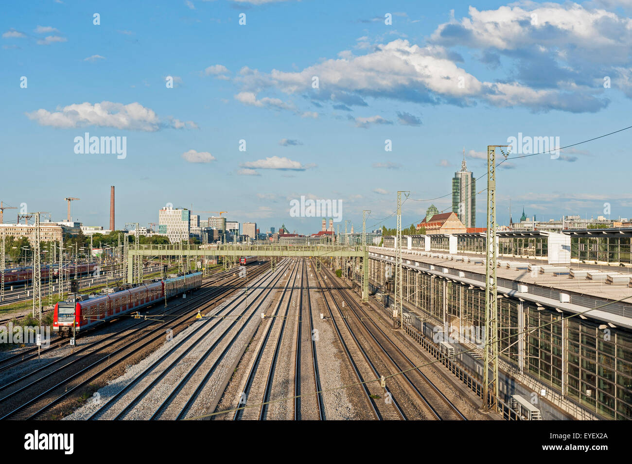 Munich railway hi-res stock photography and images - Alamy