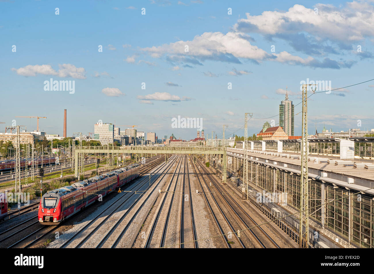 Munich railway hi-res stock photography and images - Alamy