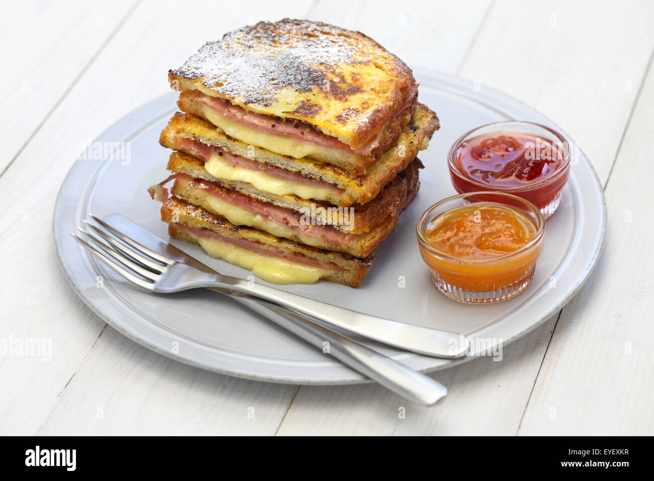 monte cristo sandwich, american food Stock Photo - Alamy
