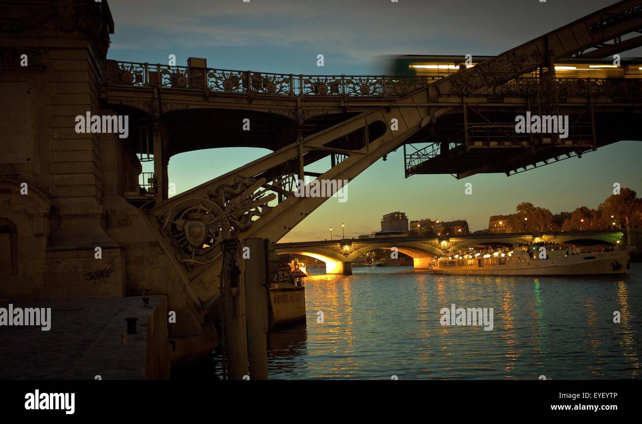 The bridge of austerlitz hi-res stock photography and images - Alamy