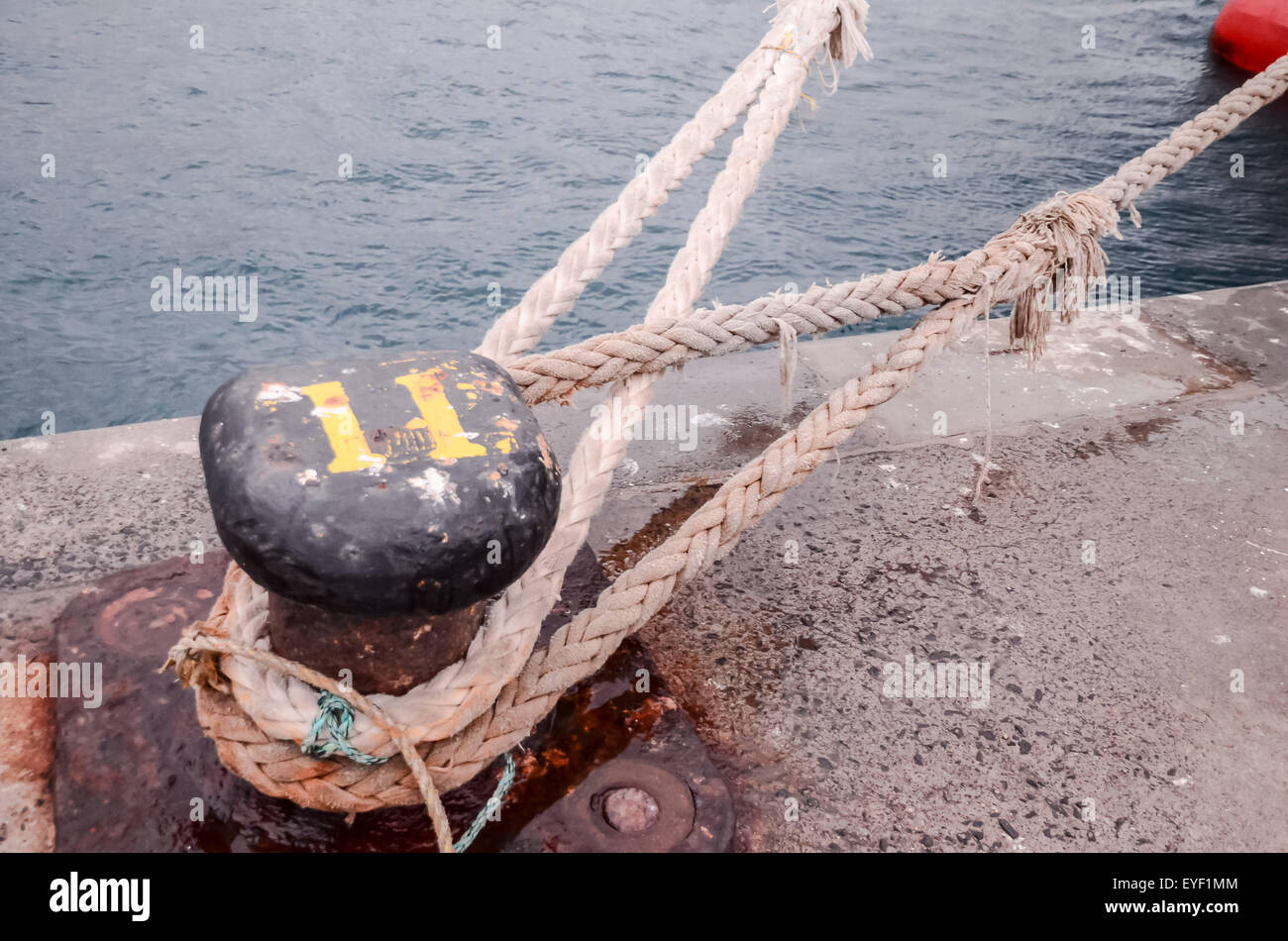 Old Vintage Naval Rope Stock Photo - Alamy