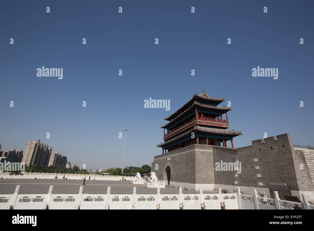 Yongdingmen gate hi-res stock photography and images - Alamy