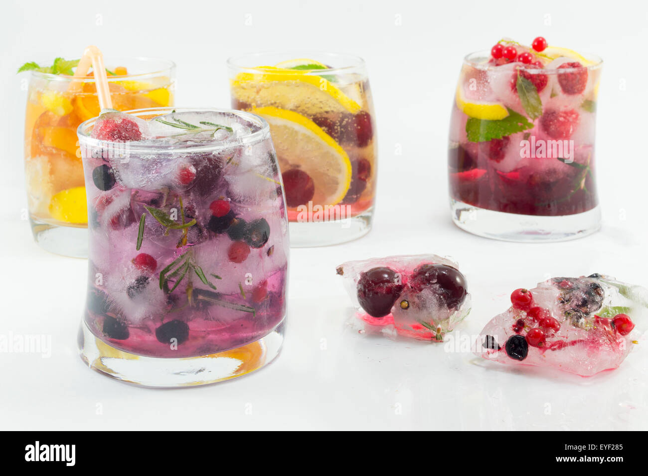 Ice cubes fruit hi-res stock photography and images - Alamy