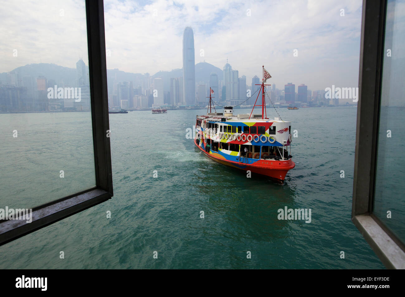 Star Ferry arriving at Tsim Sha Tsui terminal; Hong Kong Stock Photo - Alamy