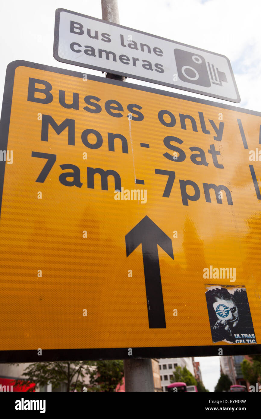 Bus lane camera traffic sign High Resolution Stock Photography and ...