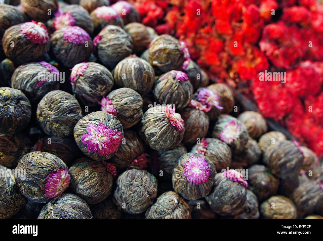 Dried fruits in Spice Bazaar, Istanbul, Turkey Stock Photo - Alamy