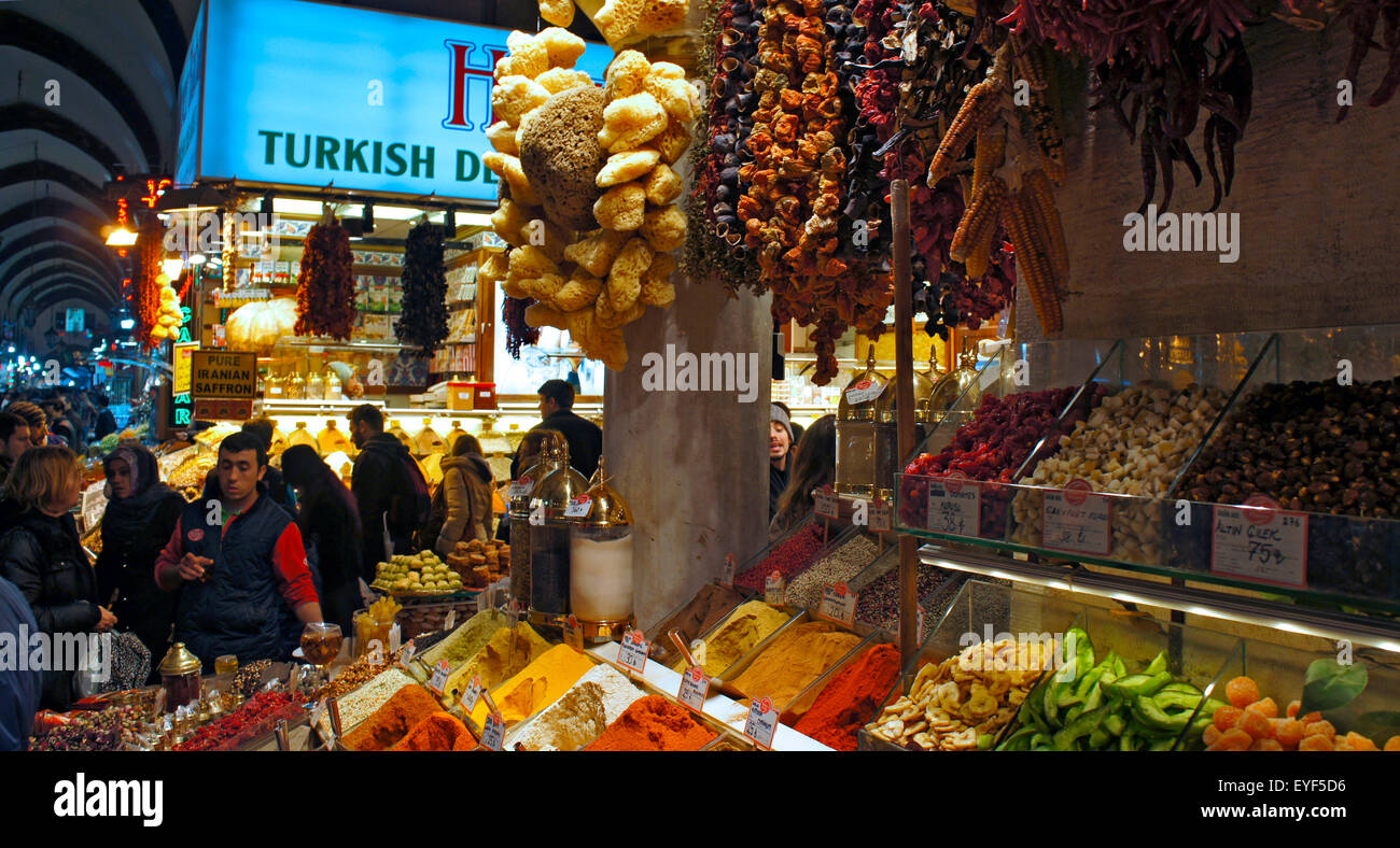 Dried fruits in Spice Bazaar, Istanbul, Turkey Stock Photo - Alamy
