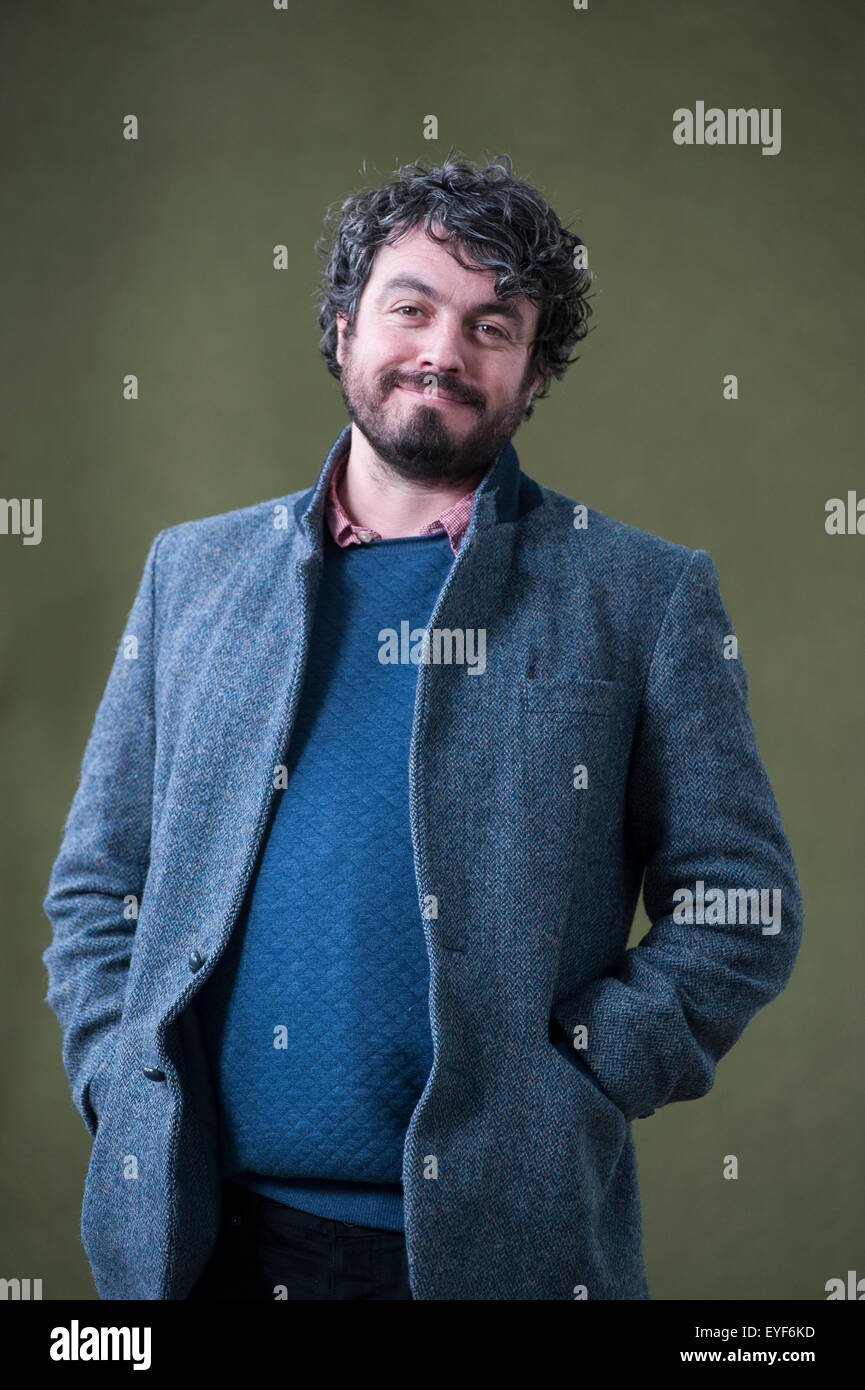 International performer hi-res stock photography and images - Alamy