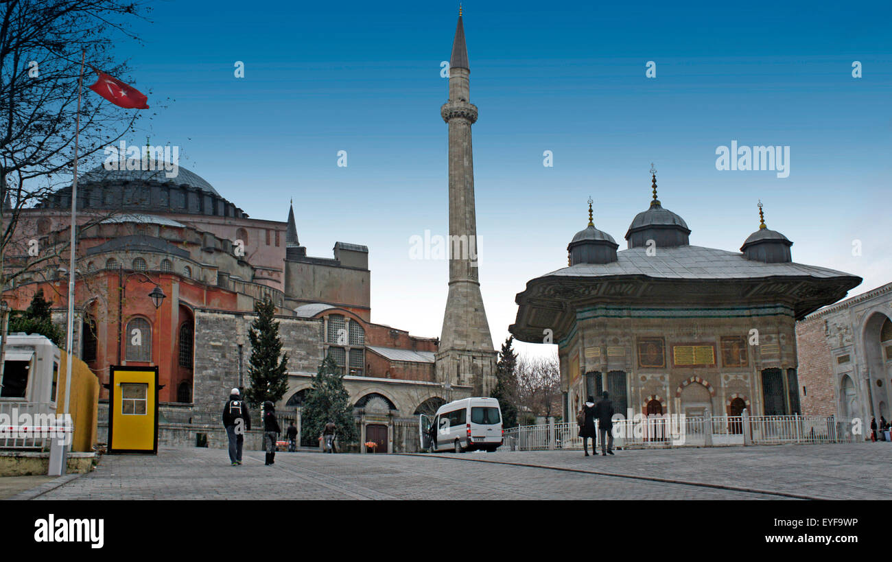 Turkey,Turquia,Istanbul,Istambul The Fountain of Sultan Ahmed III in ...