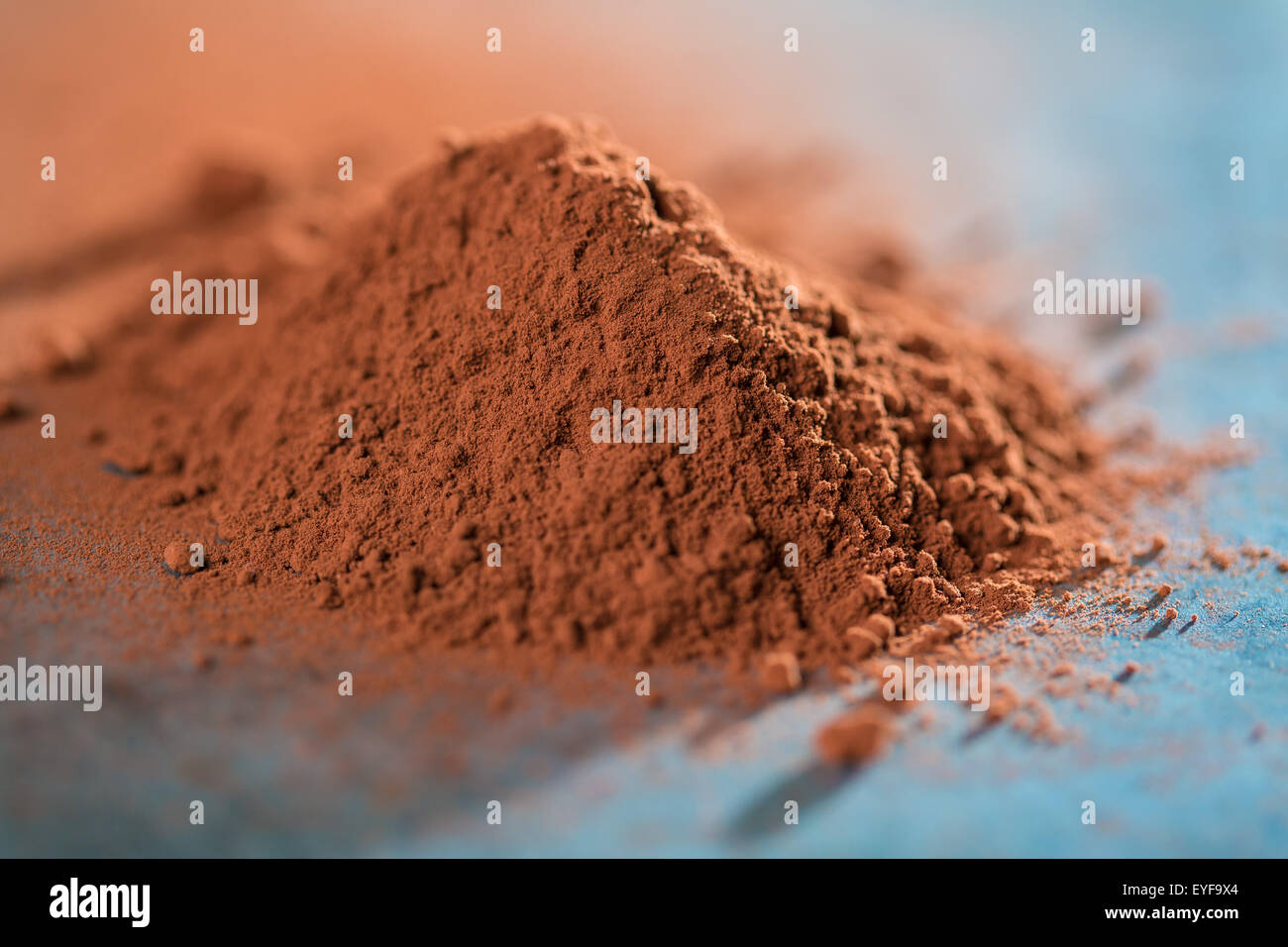 Cocoa powder sweet ingredient Stock Photo - Alamy