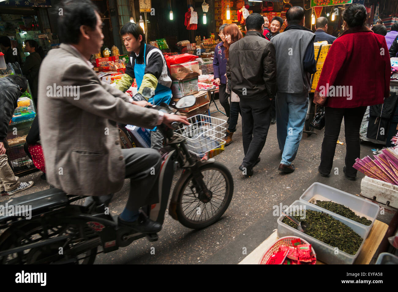 Food stall xiamen hi-res stock photography and images - Alamy