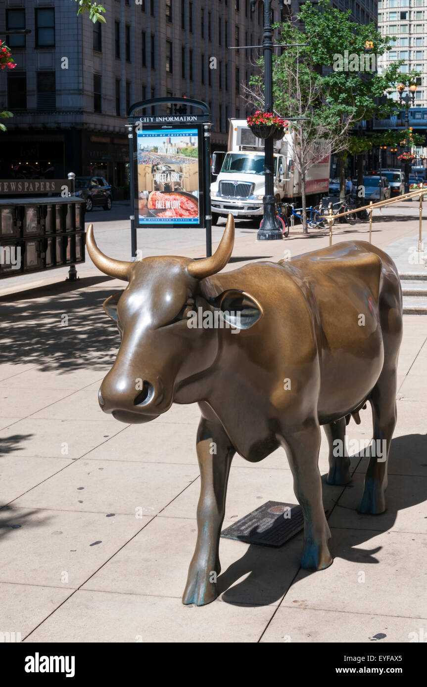 Bronze cow commemorating Chicago's Cow Parade. SEE DESCRIPTION FOR ...