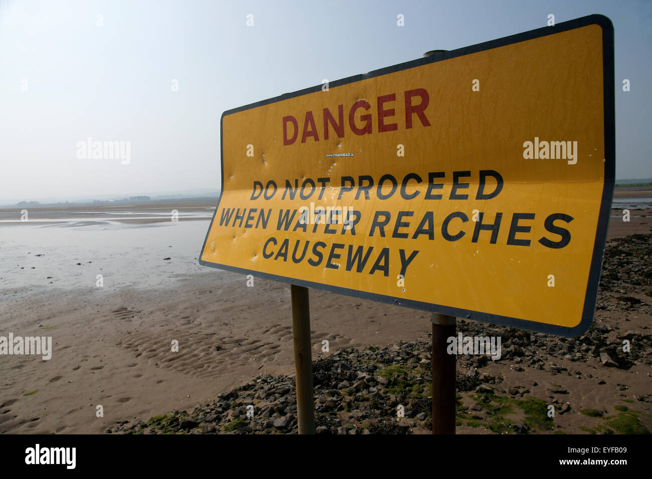 Sign sea warning people hi-res stock photography and images - Alamy