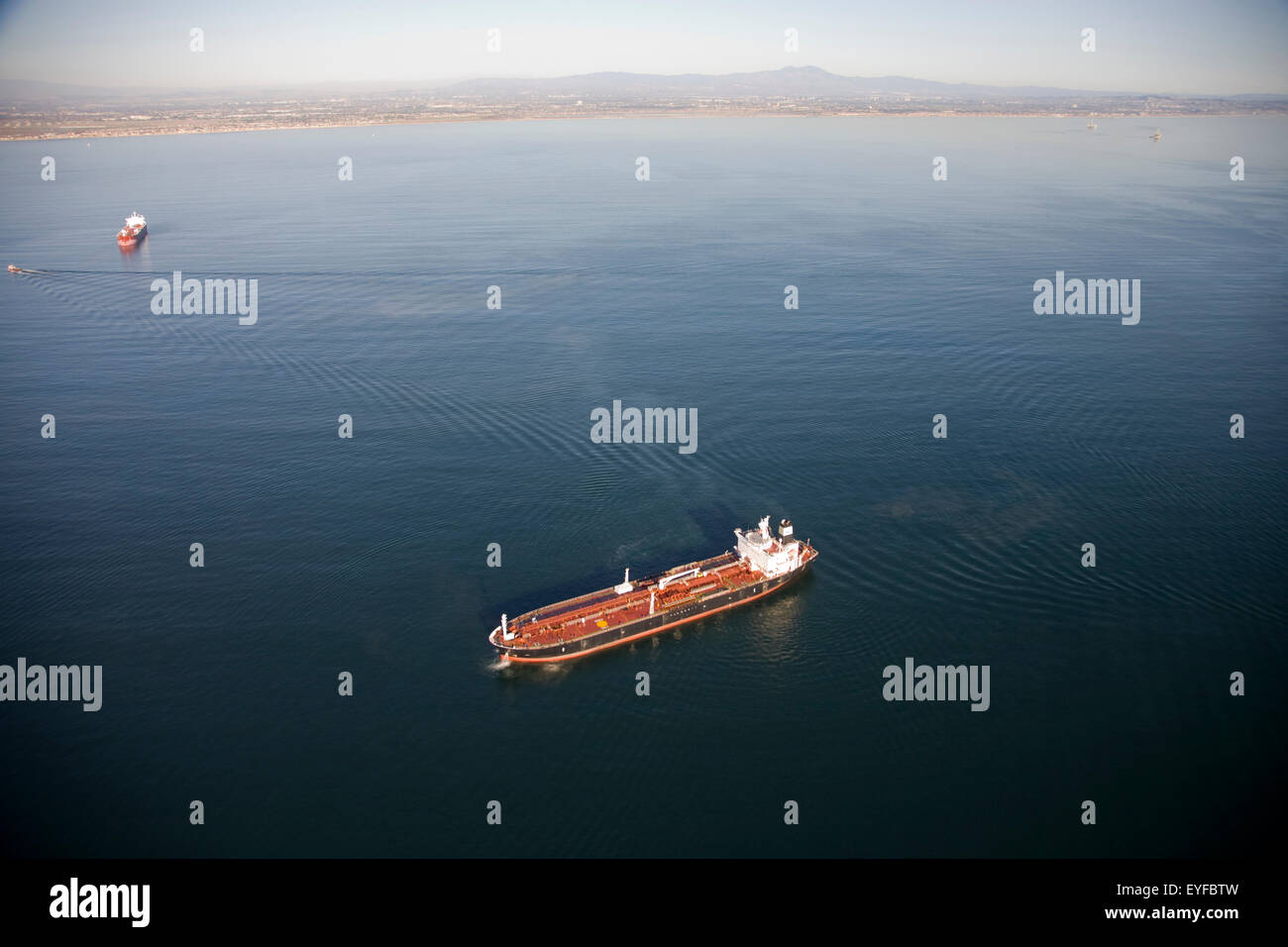 Oil tanker hi-res stock photography and images - Alamy